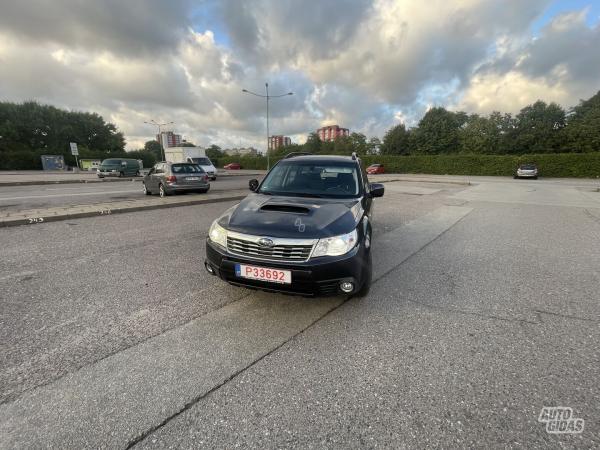 Subaru Forester 2010 in Klaipeda, with an engine capacity of 2.00 L and mileage of 322 thousand km for 2400 €, photo 8 on AUTOMOTO.COM.LV