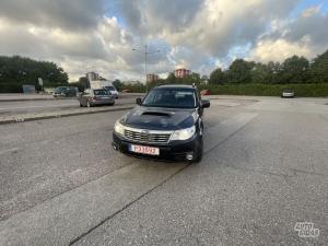 Subaru Forester 2010 in Klaipeda, with an engine capacity of 2.00 L and mileage of 322 thousand km for 2400 €, photo 8 on AUTOMOTO.COM.LV
