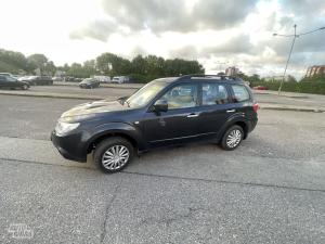 Subaru Forester 2010 in Klaipeda, with an engine capacity of 2.00 L and mileage of 322 thousand km for 2400 €, photo 11 on AUTOMOTO.COM.LV