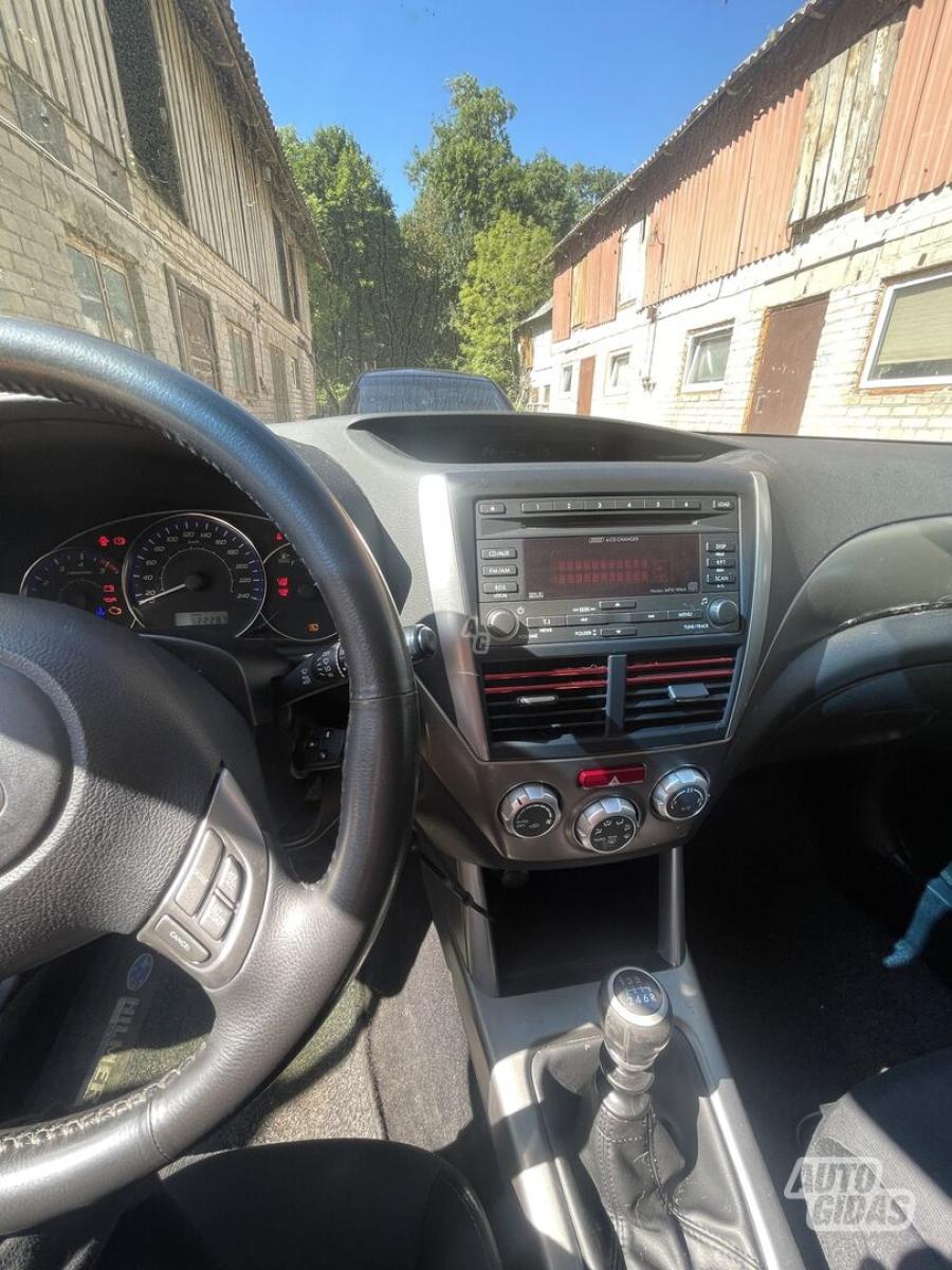 Subaru Forester 2010 in Klaipeda, with an engine capacity of 2.00 L and mileage of 322 thousand km for 2400 €, photo 14 on AUTOMOTO.COM.LV