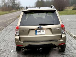 Subaru Forester 2011 in Siauliai, with an engine capacity of 2.50 L and mileage of 287 thousand km for 4200 €, photo 11 on AUTOMOTO.COM.LV