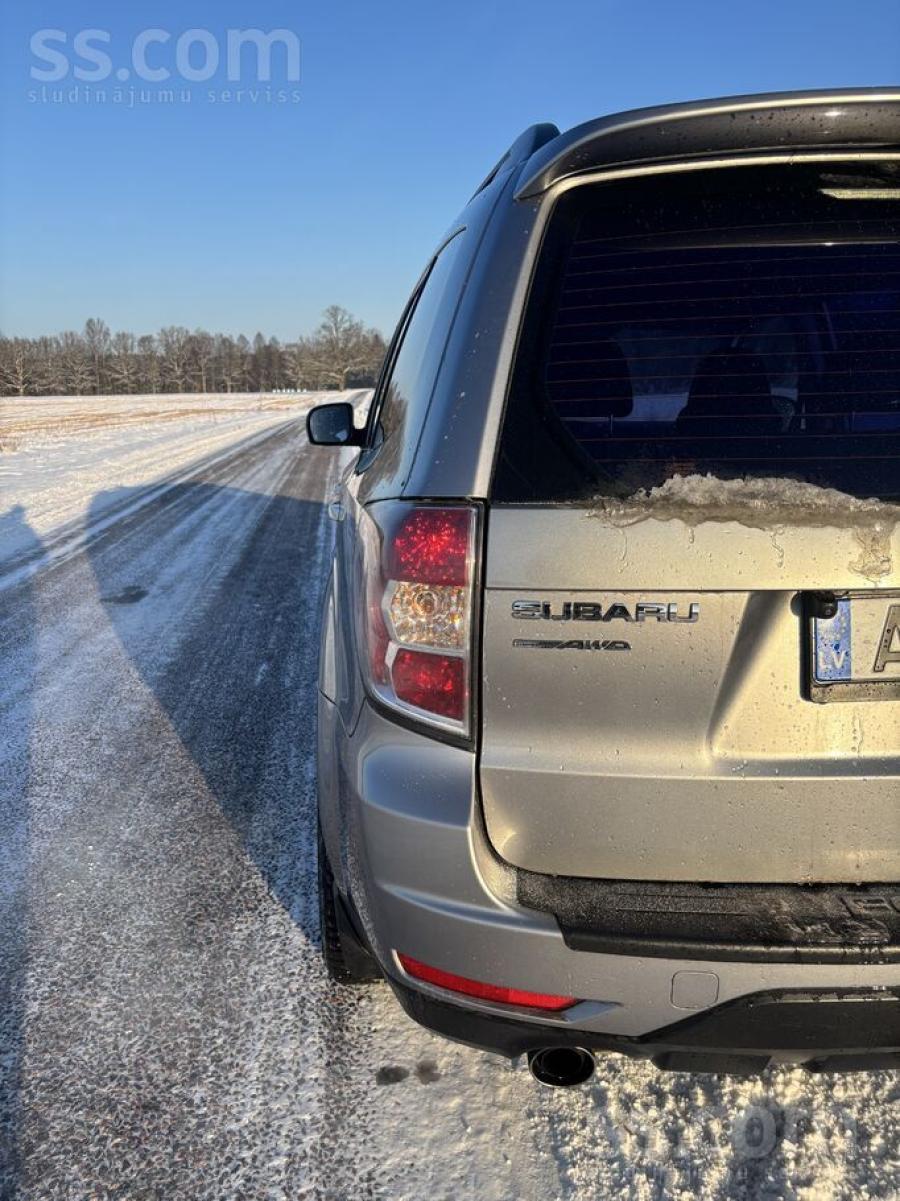 Subaru Forester 2011 in Valmiera, with an engine capacity of 2.00 L and mileage of 332 thousand km for 3800 €, photo 8 on AUTOMOTO.COM.LV