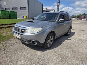 Subaru Forester 2011 in Kaunas, with an engine capacity of 2.00 L and mileage of 300 thousand km for 999 €, photo  on AUTOMOTO.COM.LV