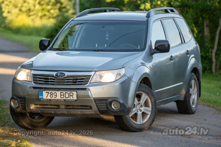 Subaru Forester 2011 in Parnu, with an engine capacity of 2.00 L and mileage of 315 thousand km for 2999 €, photo 1 on AUTOMOTO.COM.LV