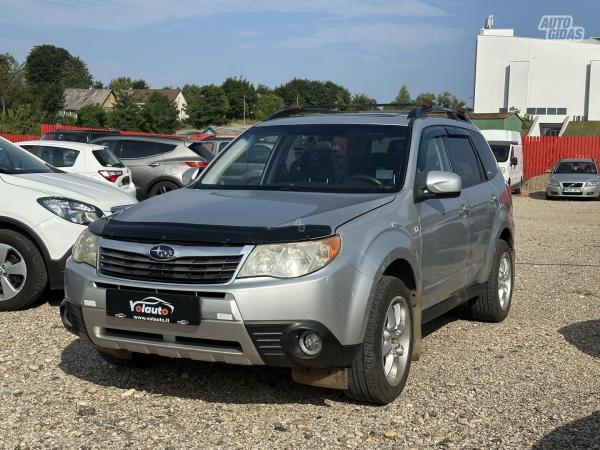 Subaru Forester 2011 in Pabrade, with an engine capacity of 2.50 L and mileage of 300 thousand km for 4350 €, photo 1 on AUTOMOTO.COM.LV