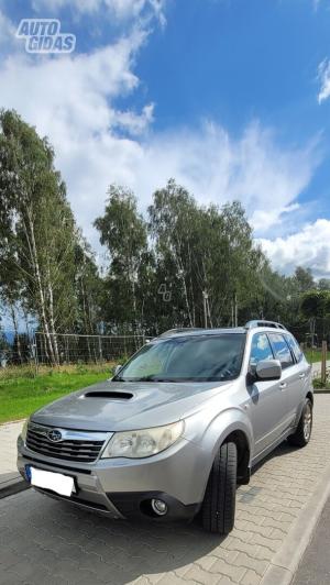 Subaru Forester 2011 Viļņa, ar dzinēja tilpumu 2.00 L un nobraukumu 257 tūkst. km par 3500 €, foto 4 vietnē AUTOMOTO.COM.LV