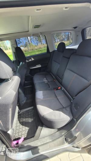 Subaru Forester 2011 Viļņa, ar dzinēja tilpumu 2.00 L un nobraukumu 257 tūkst. km par 3500 €, foto 14 vietnē AUTOMOTO.COM.LV