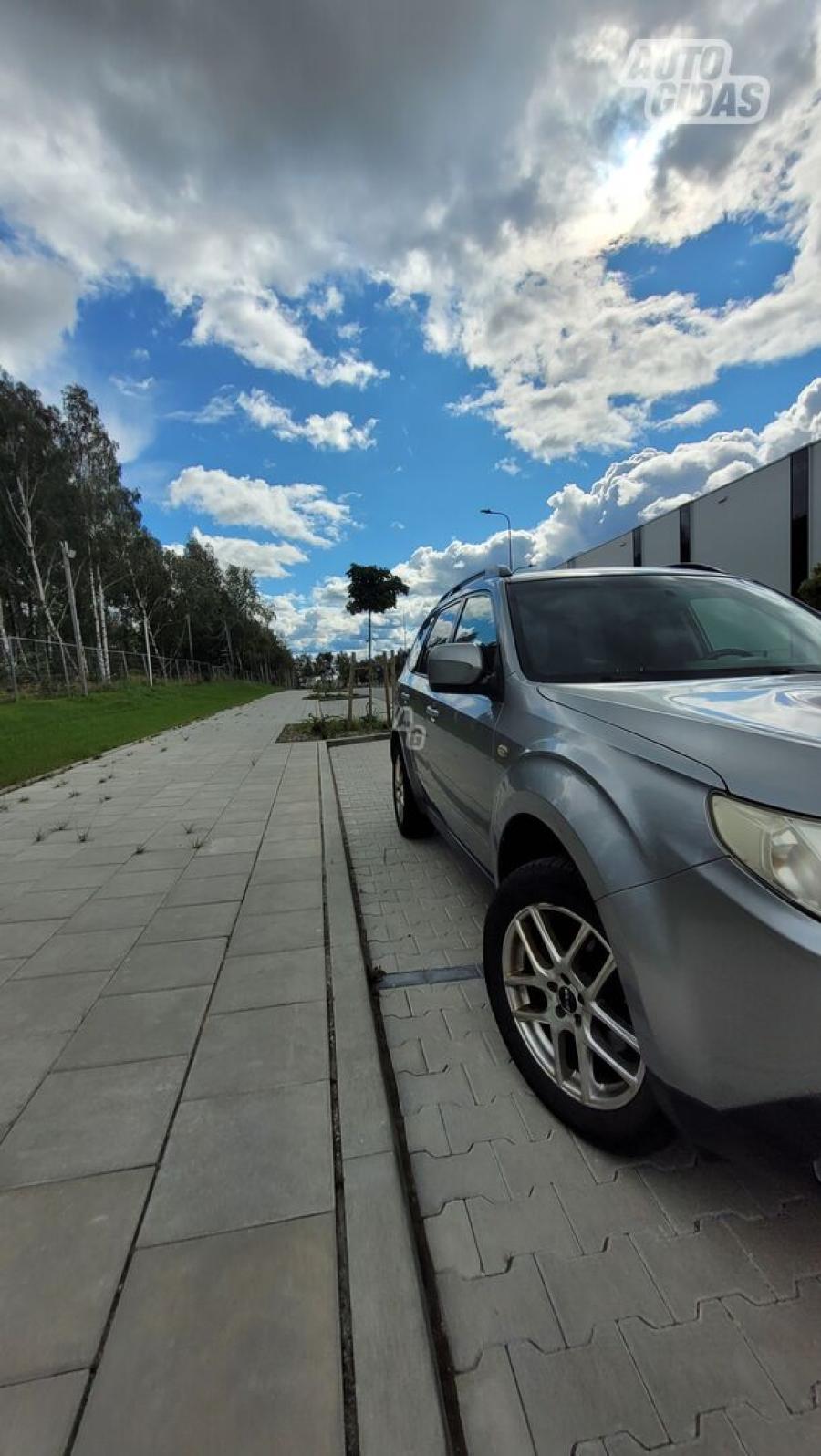 Subaru Forester 2011 Viļņa, ar dzinēja tilpumu 2.00 L un nobraukumu 257 tūkst. km par 3500 €, foto 16 vietnē AUTOMOTO.COM.LV