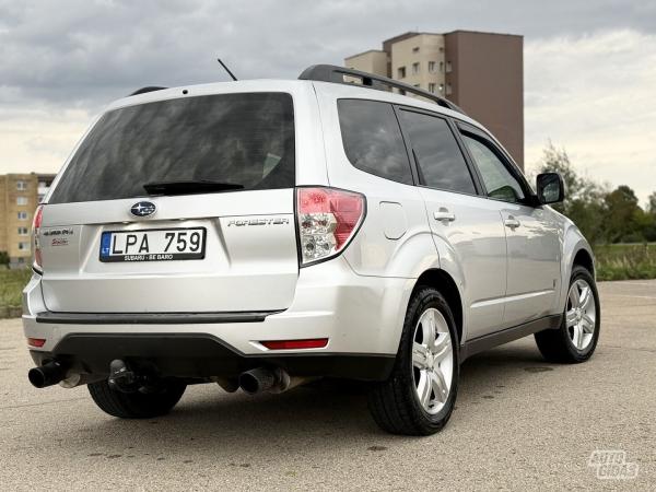 Subaru Forester 2011 Radviliškis, ar dzinēja tilpumu 2.50 L un nobraukumu 327 tūkst. km par 4800 €, foto 9 vietnē AUTOMOTO.COM.LV
