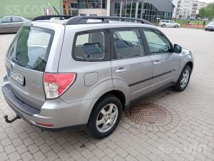Subaru Forester 2012 in Balvi, with an engine capacity of 2.00 L and mileage of 215 thousand km for 1999 €, photo 3 on AUTOMOTO.COM.LV