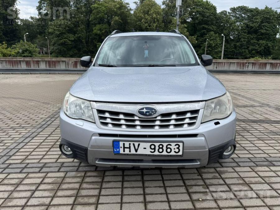 Subaru Forester 2012 in Riga, with an engine capacity of 2.00 L and mileage of 335 thousand km for 2800 €, photo 2 on AUTOMOTO.COM.LV