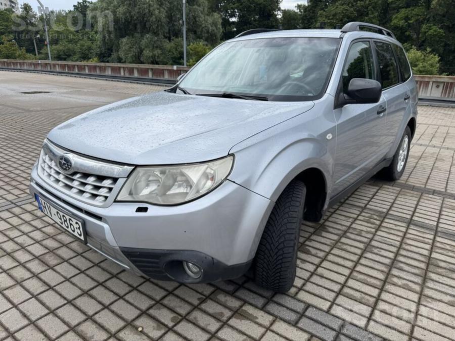 Subaru Forester 2012 in Riga, with an engine capacity of 2.00 L and mileage of 335 thousand km for 2800 €, photo 3 on AUTOMOTO.COM.LV