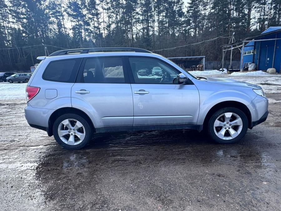 Subaru Forester 2012 Viļņa, ar dzinēja tilpumu 0.00 L un nobraukumu 236 tūkst. km par 4950 €, foto 6 vietnē AUTOMOTO.COM.LV