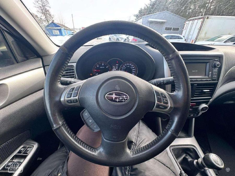 Subaru Forester 2012 in Vilnius, with an engine capacity of 2.00 L and mileage of 236 thousand km for 3950 €, photo 14 on AUTOMOTO.COM.LV