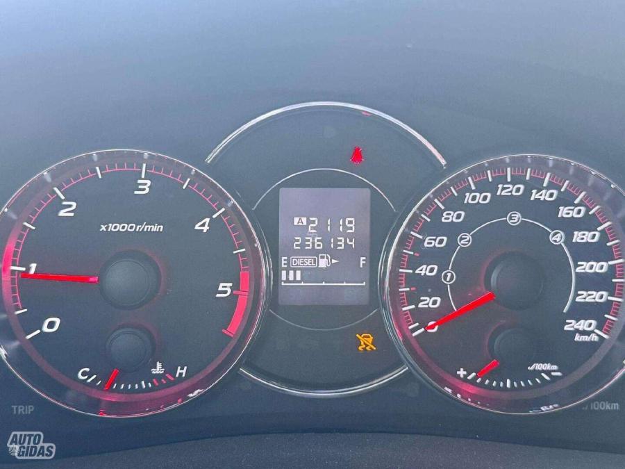 Subaru Forester 2012 in Vilnius, with an engine capacity of 2.00 L and mileage of 236 thousand km for 3950 €, photo 15 on AUTOMOTO.COM.LV
