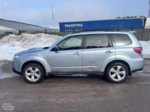 Subaru Forester 2012 in Vilnius, with an engine capacity of 2.00 L and mileage of 236 thousand km for 2950 €, photo 9 on AUTOMOTO.COM.LV
