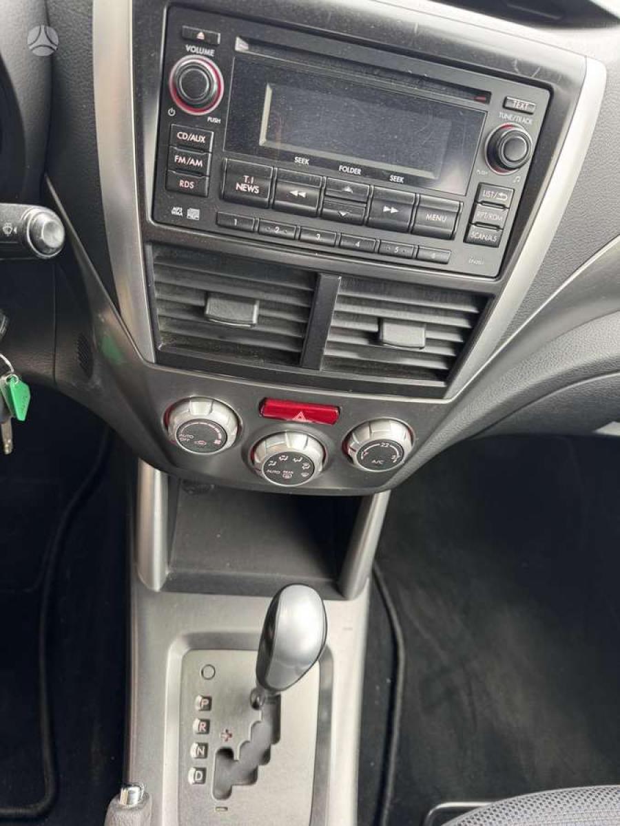 Subaru Forester 2012 in Vilnius, with an engine capacity of 2.00 L and mileage of 231 thousand km for 6050 €, photo 13 on AUTOMOTO.COM.LV
