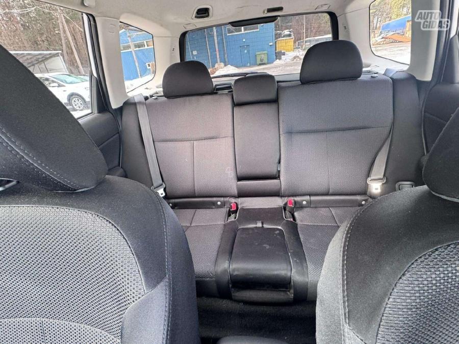Subaru Forester 2012 in Vilnius, with an engine capacity of 2.00 L and mileage of 236 thousand km for 2950 €, photo 19 on AUTOMOTO.COM.LV