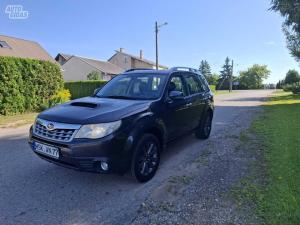 Subaru Forester 2012 Utena, ar dzinēja tilpumu 2.00 L un nobraukumu 211 tūkst. km par 3800 €, foto 3 vietnē AUTOMOTO.COM.LV