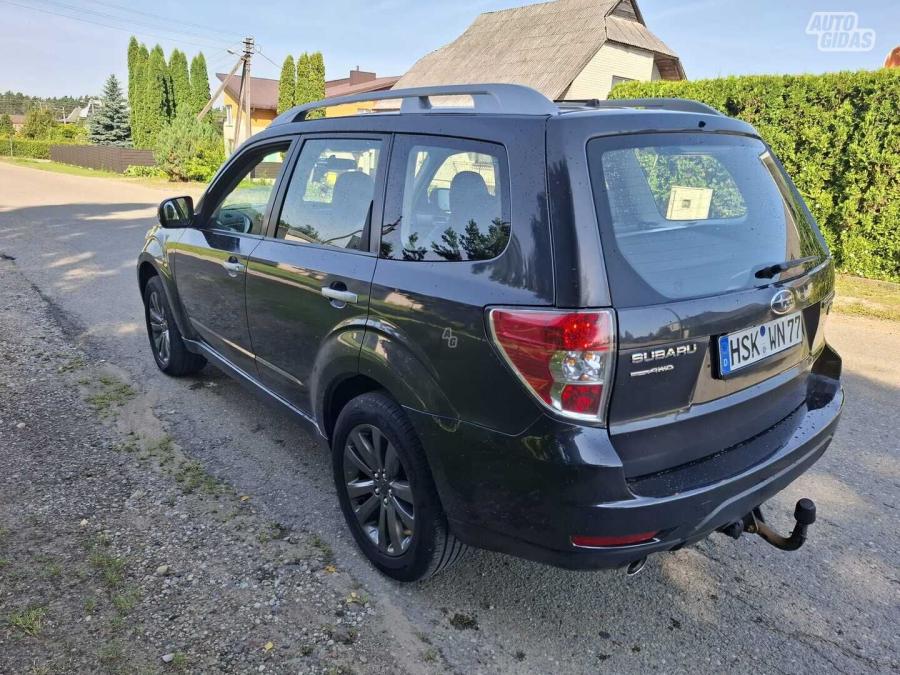 Subaru Forester 2012 Utena, ar dzinēja tilpumu 2.00 L un nobraukumu 211 tūkst. km par 3800 €, foto 4 vietnē AUTOMOTO.COM.LV