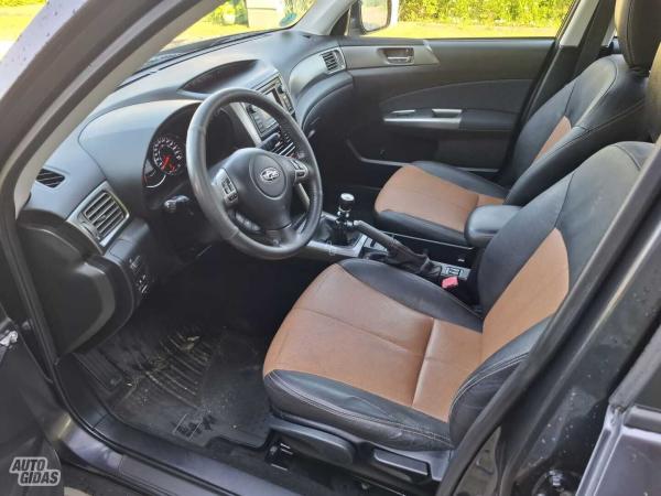 Subaru Forester 2012 in Utena, with an engine capacity of 2.00 L and mileage of 211 thousand km for 3300 €, photo 9 on AUTOMOTO.COM.LV