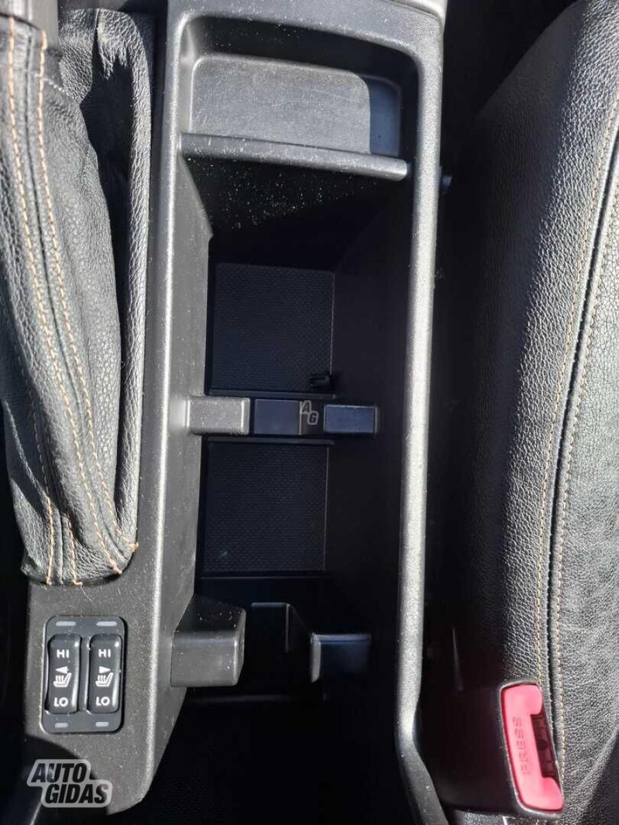 Subaru Forester 2012 Utena, ar dzinēja tilpumu 2.00 L un nobraukumu 211 tūkst. km par 3800 €, foto 13 vietnē AUTOMOTO.COM.LV