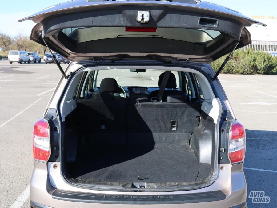 Subaru Forester 2013 in Siauliai, with an engine capacity of 2.00 L and mileage of 365 thousand km for 4850 €, photo 15 on AUTOMOTO.COM.LV