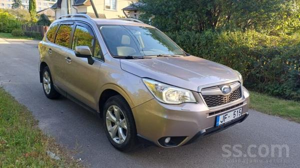 Subaru Forester 2013 Rīga, ar dzinēja tilpumu 2.00 L un nobraukumu 323 tūkst. km par 6450 €, foto 3 vietnē AUTOMOTO.COM.LV