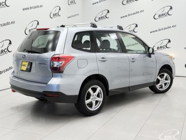 Subaru Forester 2014 Viļņa, ar dzinēja tilpumu 2.50 L un nobraukumu 190 tūkst. km par 9500 €, foto 2 vietnē AUTOMOTO.COM.LV