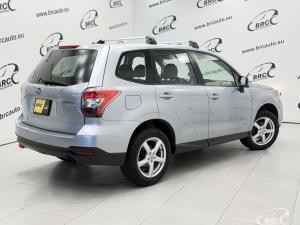 Subaru Forester 2014 in Vilnius, with an engine capacity of 2.50 L and mileage of 190 thousand km for 9500 €, photo 3 on AUTOMOTO.COM.LV
