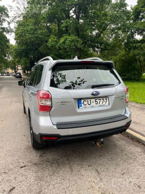 Subaru Forester 2015 in Riga, with an engine capacity of 2.00 L and mileage of 295 thousand km for 9300 €, photo 5 on AUTOMOTO.COM.LV