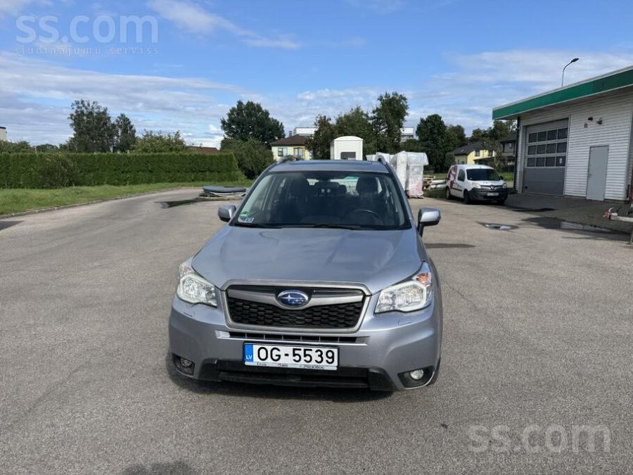 Subaru Forester 2015 in Riga, with an engine capacity of 2.00 L and mileage of 292 thousand km for 5900 €, photo 1 on AUTOMOTO.COM.LV
