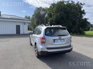 Subaru Forester 2015 in Riga, with an engine capacity of 2.00 L and mileage of 292 thousand km for 5900 €, photo 4 on AUTOMOTO.COM.LV