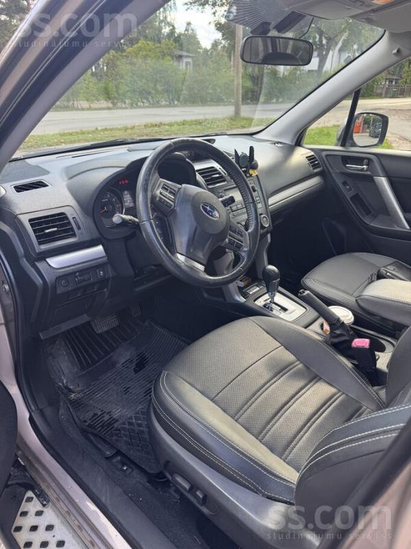 Subaru Forester 2015 Jūrmala, ar dzinēja tilpumu 2.00 L un nobraukumu 186 tūkst. km par 10500 €, foto 7 vietnē AUTOMOTO.COM.LV