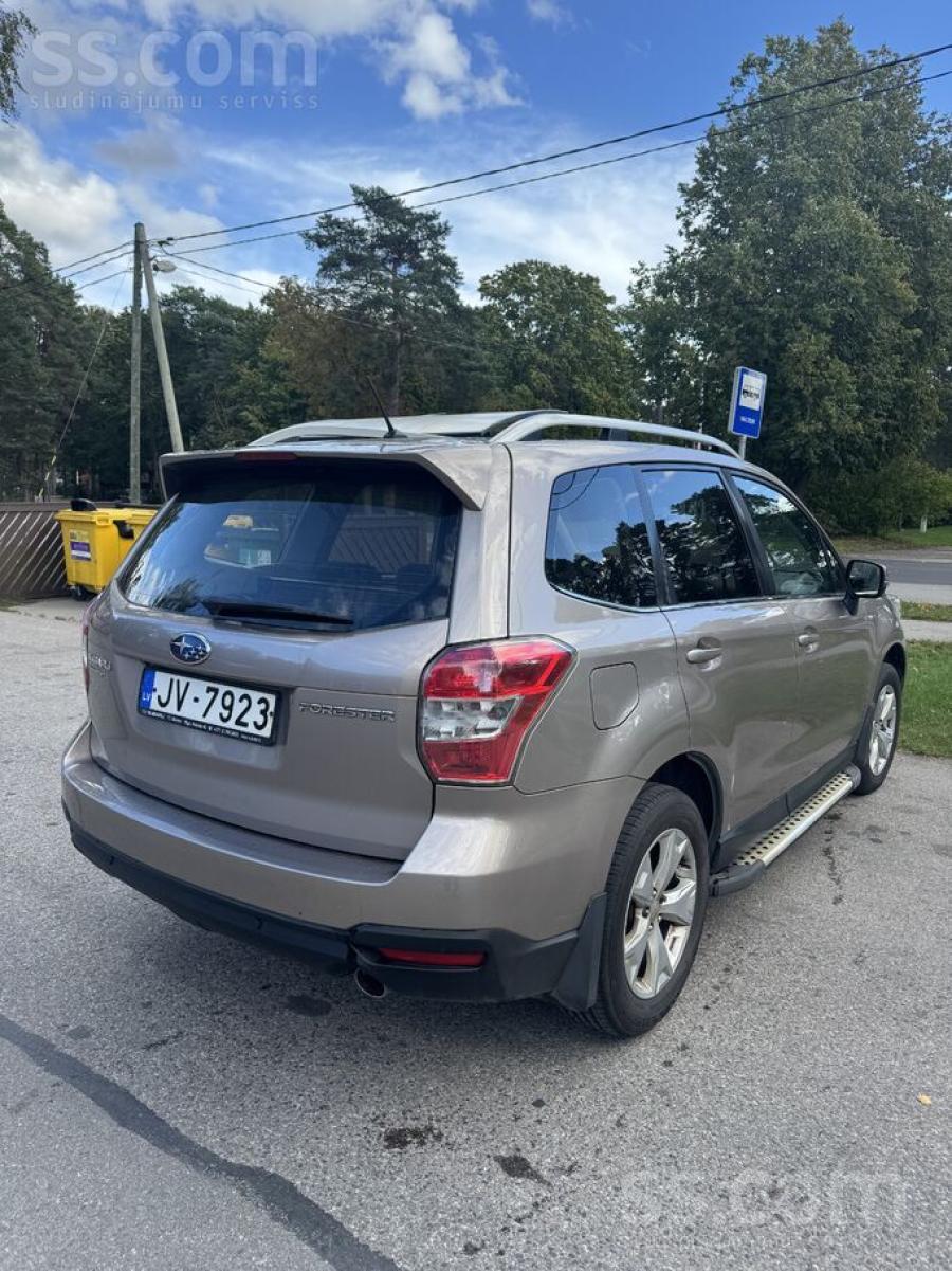 Subaru Forester 2015 in Jurmala, with an engine capacity of 2.00 L and mileage of 186 thousand km for 9500 €, photo 4 on AUTOMOTO.COM.LV
