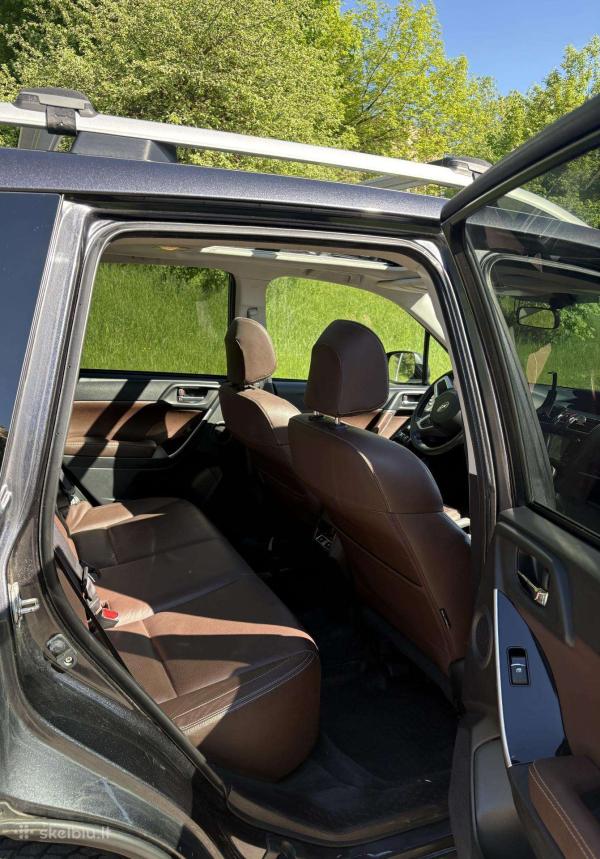 Subaru Forester 2016 in Vilnius, with an engine capacity of 2.00 L and mileage of 223 thousand km for 10400 €, photo 8 on AUTOMOTO.COM.LV