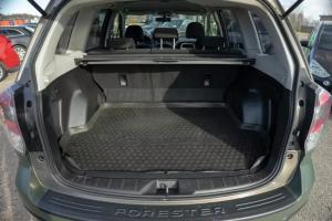 Subaru Forester 2017 in Liepaja, with an engine capacity of 2.00 L and mileage of 220 thousand km for 15500 €, photo 12 on AUTOMOTO.COM.LV
