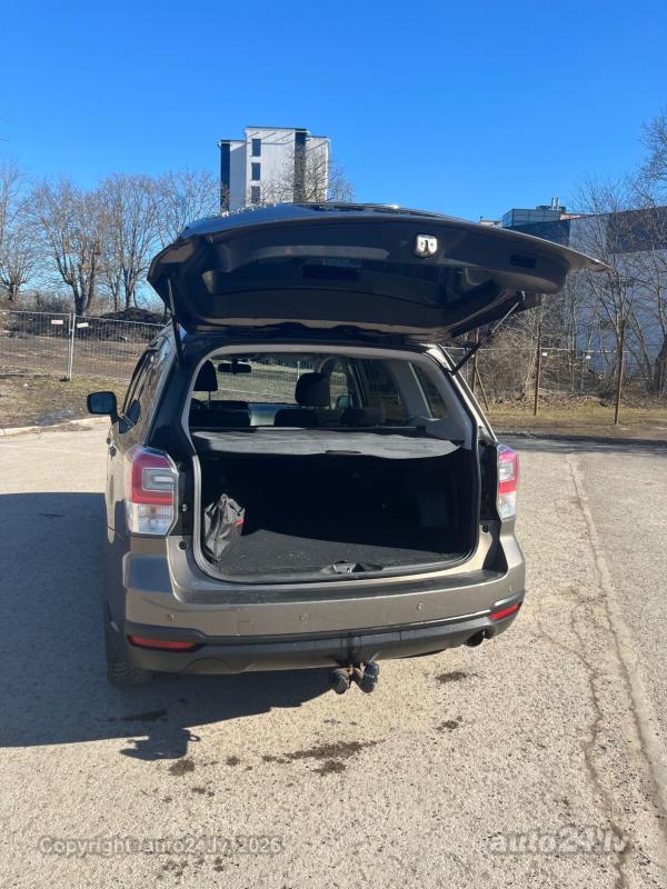 Subaru Forester 2018 in Tallinn, with an engine capacity of 2.00 L and mileage of 238 thousand km for 7500 €, photo 5 on AUTOMOTO.COM.LV