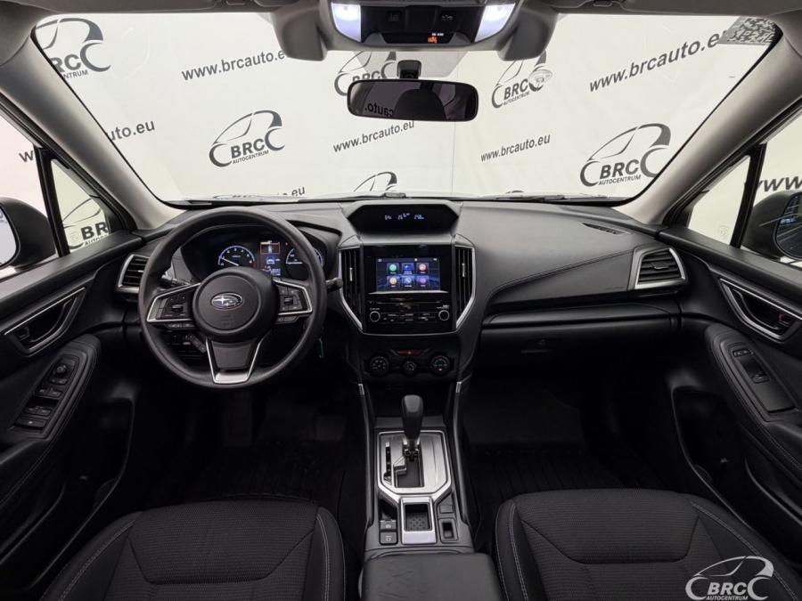Subaru Forester 2019 in Vilnius, with an engine capacity of 2.50 L and mileage of 151 thousand km for 15000 €, photo 4 on AUTOMOTO.COM.LV