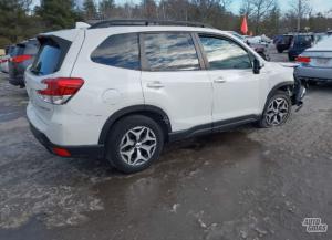 Subaru Forester 2019 in Vilnius, with an engine capacity of 2.50 L and mileage of 113 thousand km for 10500 €, photo 3 on AUTOMOTO.COM.LV