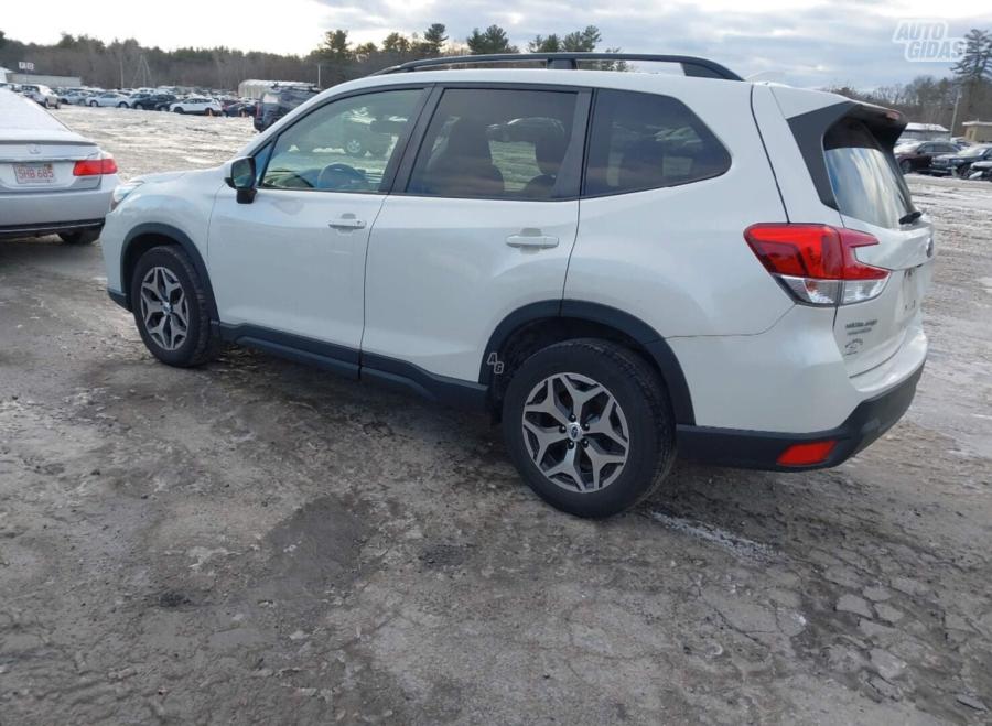 Subaru Forester 2019 in Vilnius, with an engine capacity of 2.50 L and mileage of 113 thousand km for 10500 €, photo 4 on AUTOMOTO.COM.LV