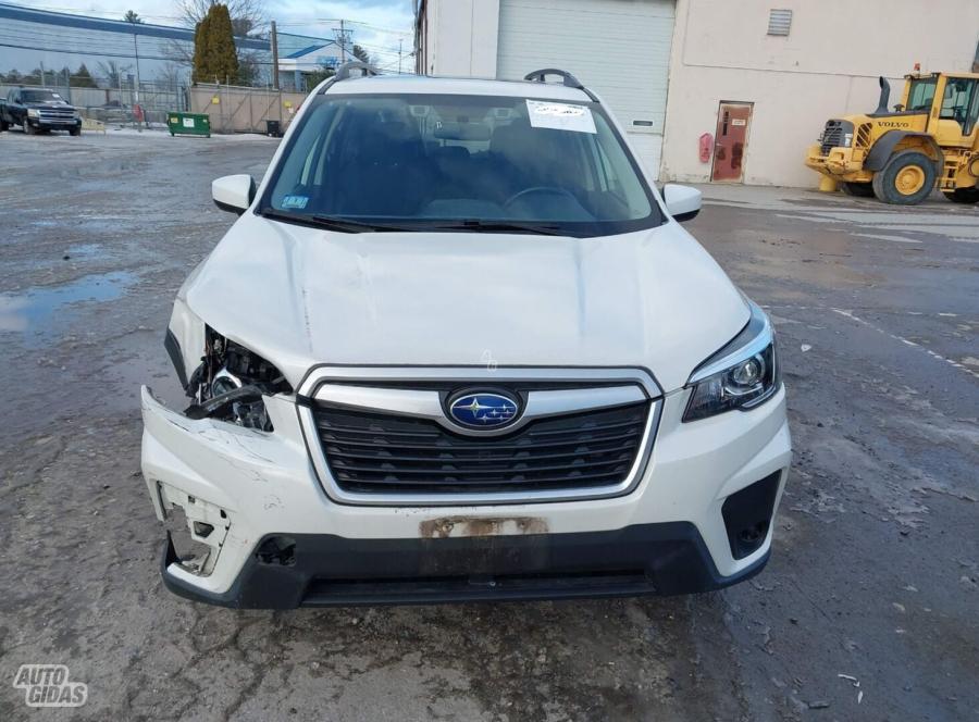Subaru Forester 2019 in Vilnius, with an engine capacity of 2.50 L and mileage of 113 thousand km for 10500 €, photo 9 on AUTOMOTO.COM.LV