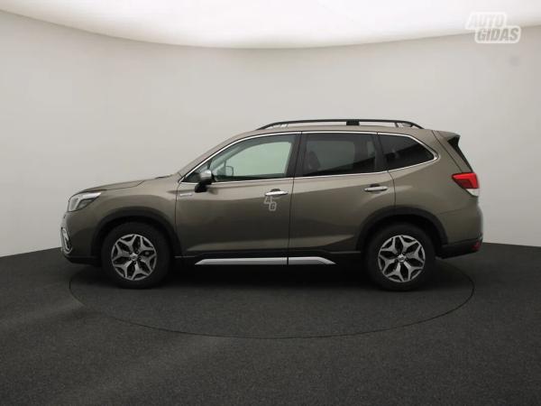 Subaru Forester 2021 in Vilnius, with an engine capacity of 2.00 L and mileage of 123 thousand km for 21199 €, photo 6 on AUTOMOTO.COM.LV