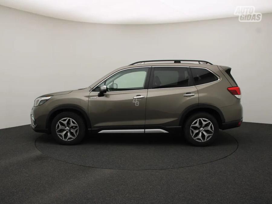 Subaru Forester 2021 in Vilnius, with an engine capacity of 2.00 L and mileage of 123 thousand km for 21199 €, photo 7 on AUTOMOTO.COM.LV