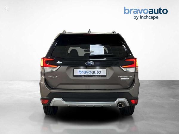 Subaru Forester 2022 Viļņa, ar dzinēja tilpumu 2.00 L un nobraukumu 114 tūkst. km par 23500 €, foto 5 vietnē AUTOMOTO.COM.LV