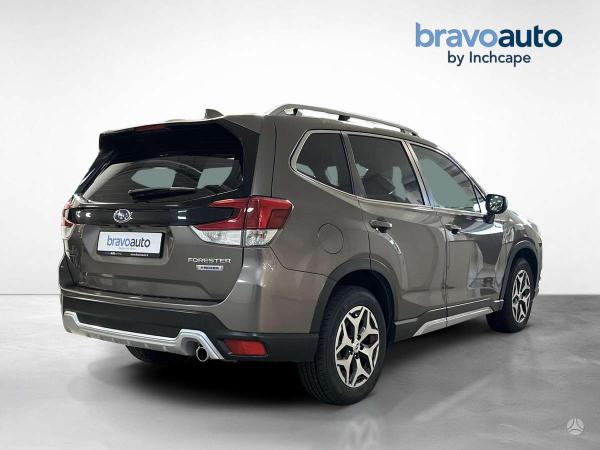 Subaru Forester 2022 Viļņa, ar dzinēja tilpumu 2.00 L un nobraukumu 114 tūkst. km par 23500 €, foto 6 vietnē AUTOMOTO.COM.LV