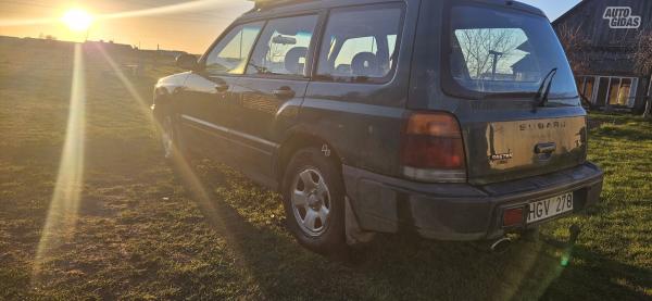 Zaļš Subaru Forester 1998 Radviliškis, ar dzinēja tilpumu 2.00 L un nobraukumu 266 tūkst. km par 700 €, foto 5 vietnē AUTOMOTO.COM.LV