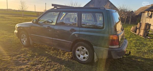 Zaļš Subaru Forester 1998 Radviliškis, ar dzinēja tilpumu 2.00 L un nobraukumu 266 tūkst. km par 700 €, foto 7 vietnē AUTOMOTO.COM.LV