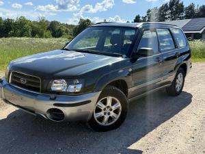 Zaļš Subaru Forester 2003 Utena, ar dzinēja tilpumu 1.99 L un nobraukumu 186 tūkst. km par 4250 €, foto 5 vietnē AUTOMOTO.COM.LV