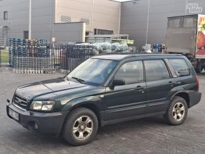 Zaļš Subaru Forester 2004 Šilutė, ar dzinēja tilpumu 2.00 L un nobraukumu 350 tūkst. km par 2350 €, foto 4 vietnē AUTOMOTO.COM.LV